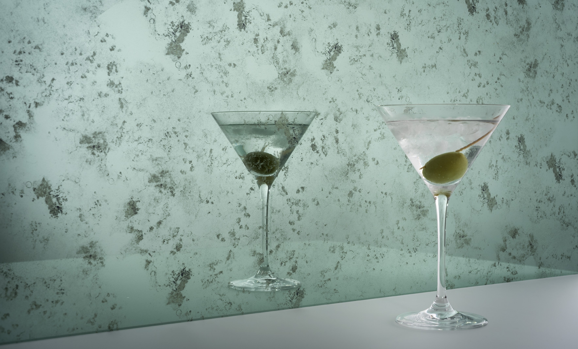 Oxide Line mirror with a vintage character - Galvolux